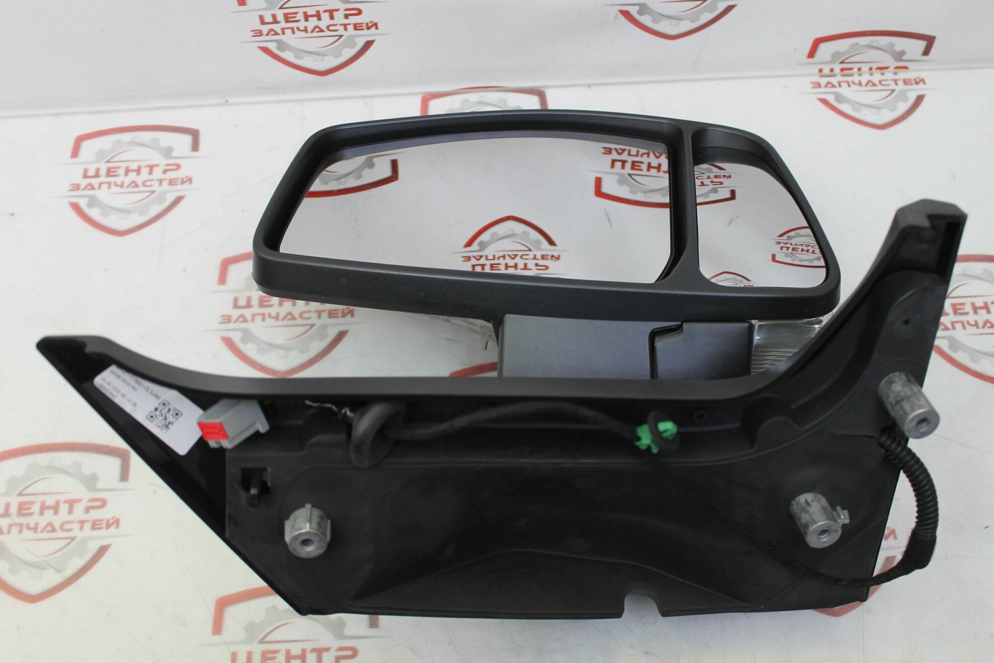 Зеркало наружное правое FORD 2123233