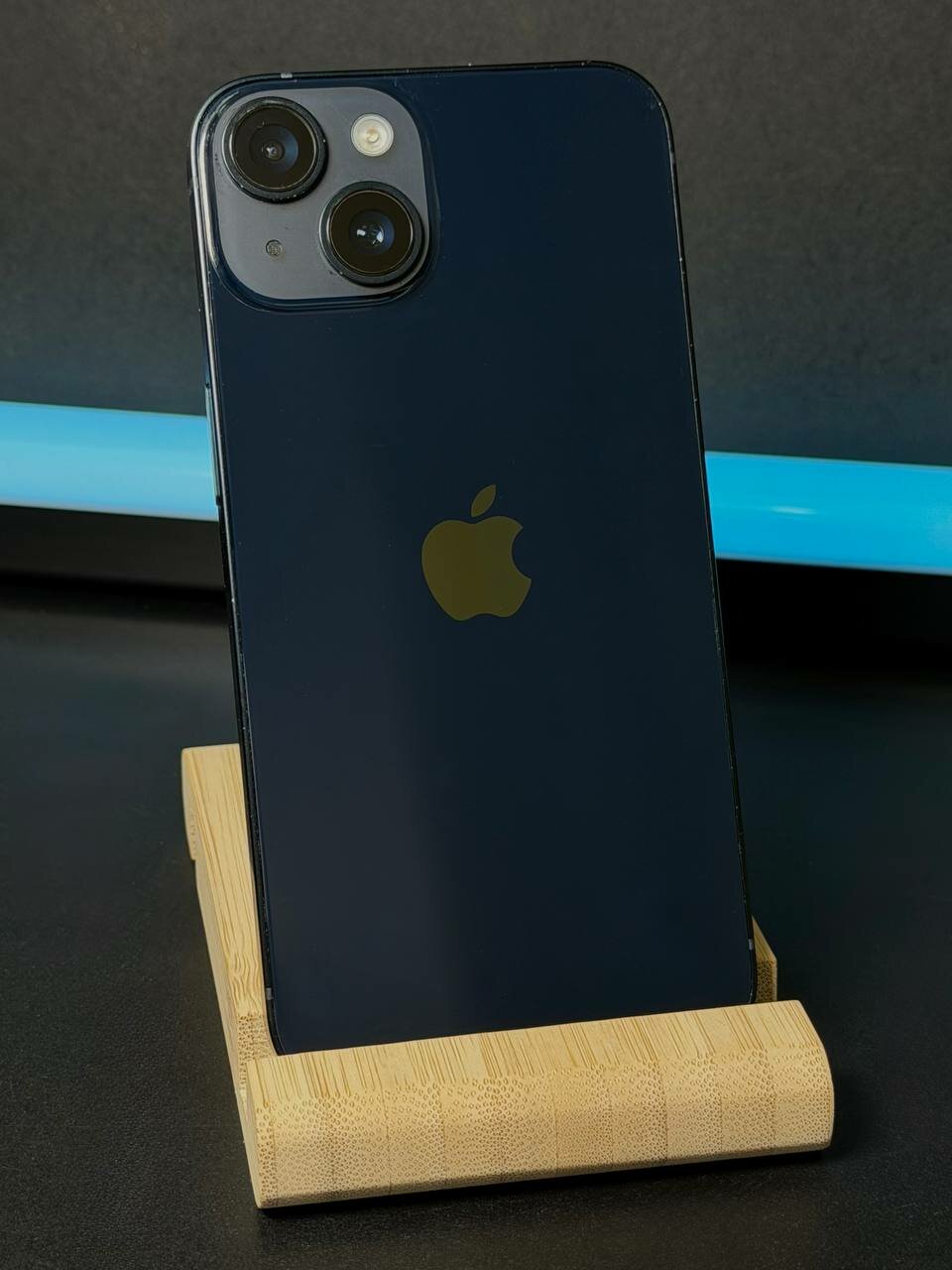 Смартфон Apple iPhone 14, 256 ГБ, 2 nano-SIM, черный