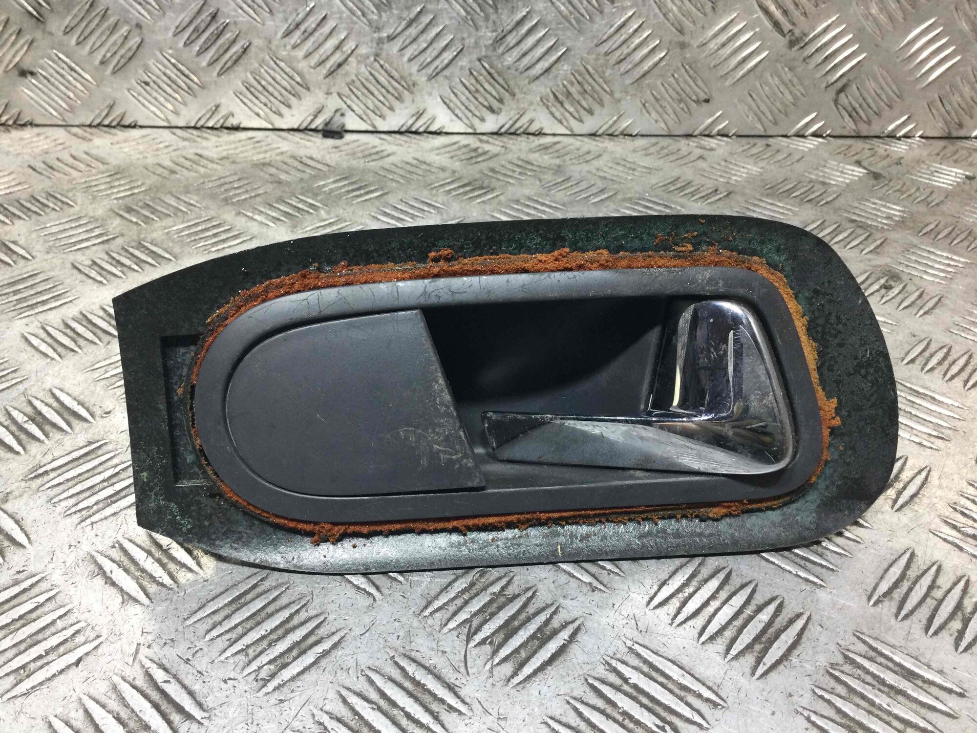 Б/У Ручка внутренняя передняя правая Volkswagen Sharan 1 поколение [рестайлинг] (2000-2003) 2003 г.