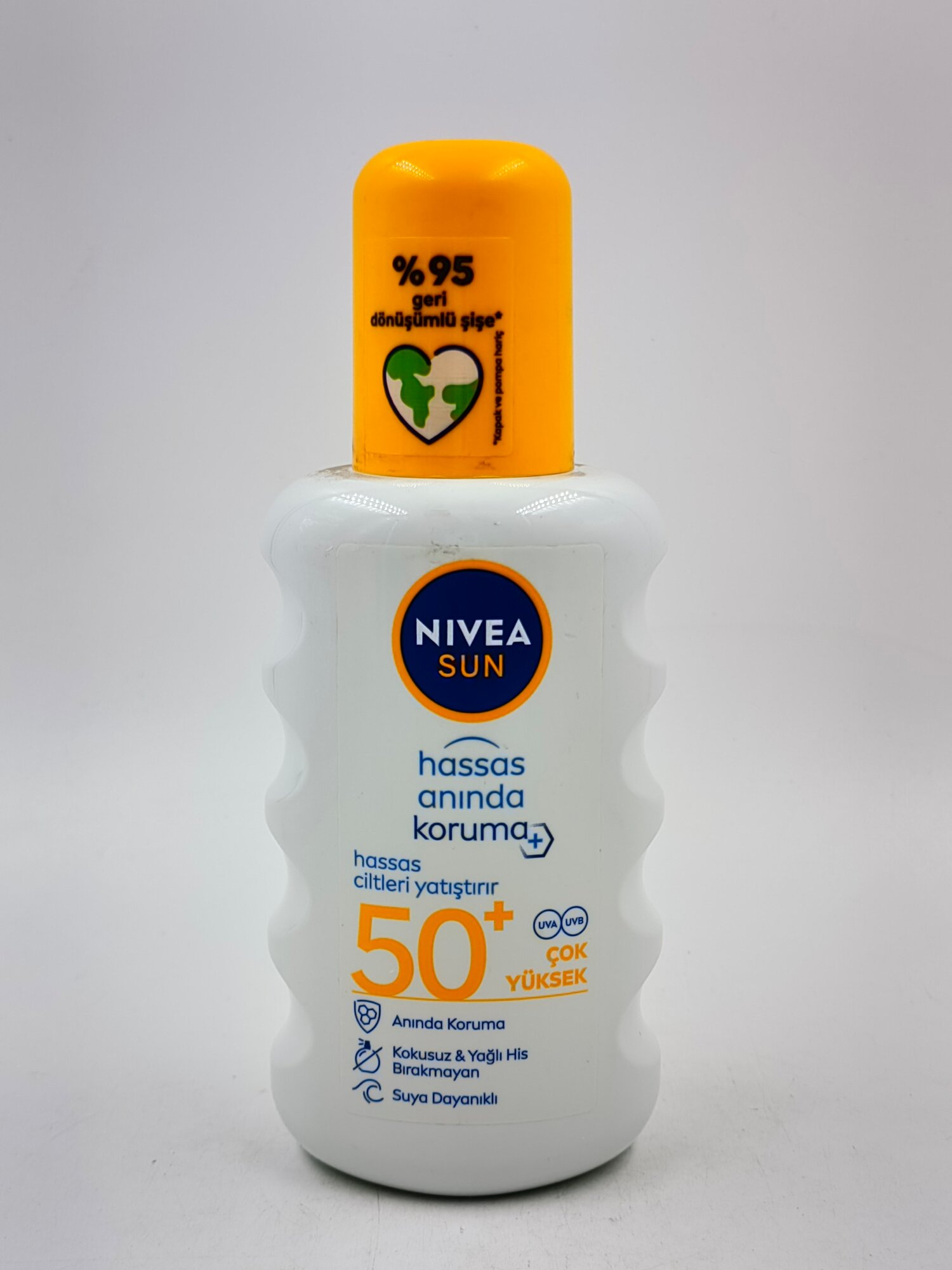 NIVEA мгновенная защита для чувствительной кожи - спрей с SPF50+ 200 мл (Германия)