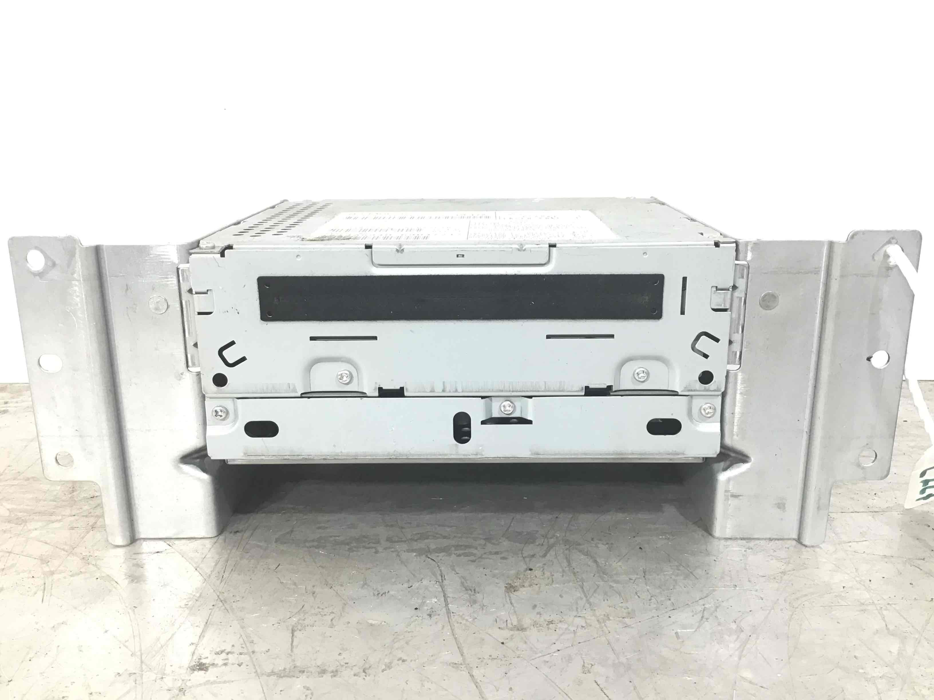 Б/У Магнитола Land Rover Freelander 2 поколение (2006-2010) 2007 г.