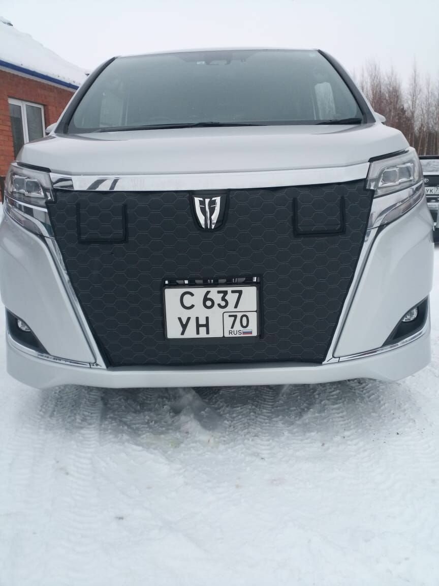 Утеплитель радиатора Экономия топлива Toyota Esquire Тойота Эсквайер (2017-н. в.) Кармашки