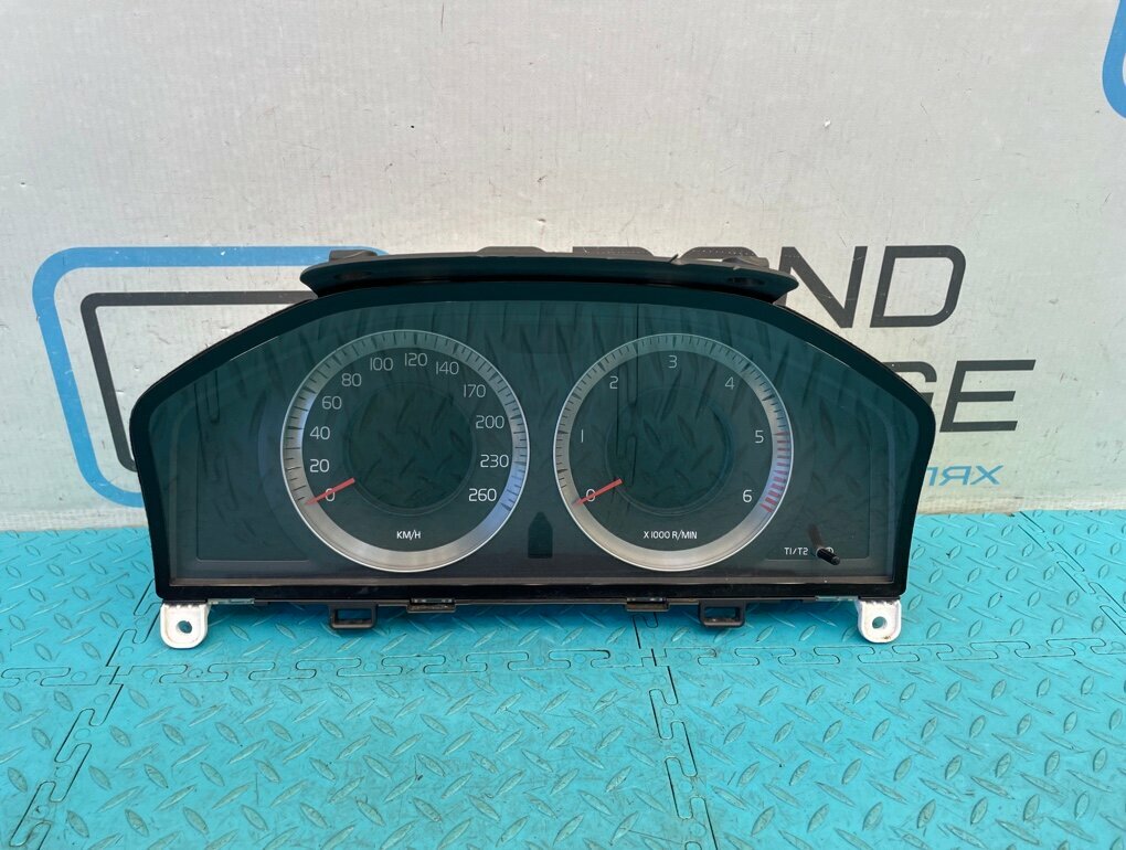 Панель приборов Volvo S80 2009 AS D5244T4 2.4 арт. 157889