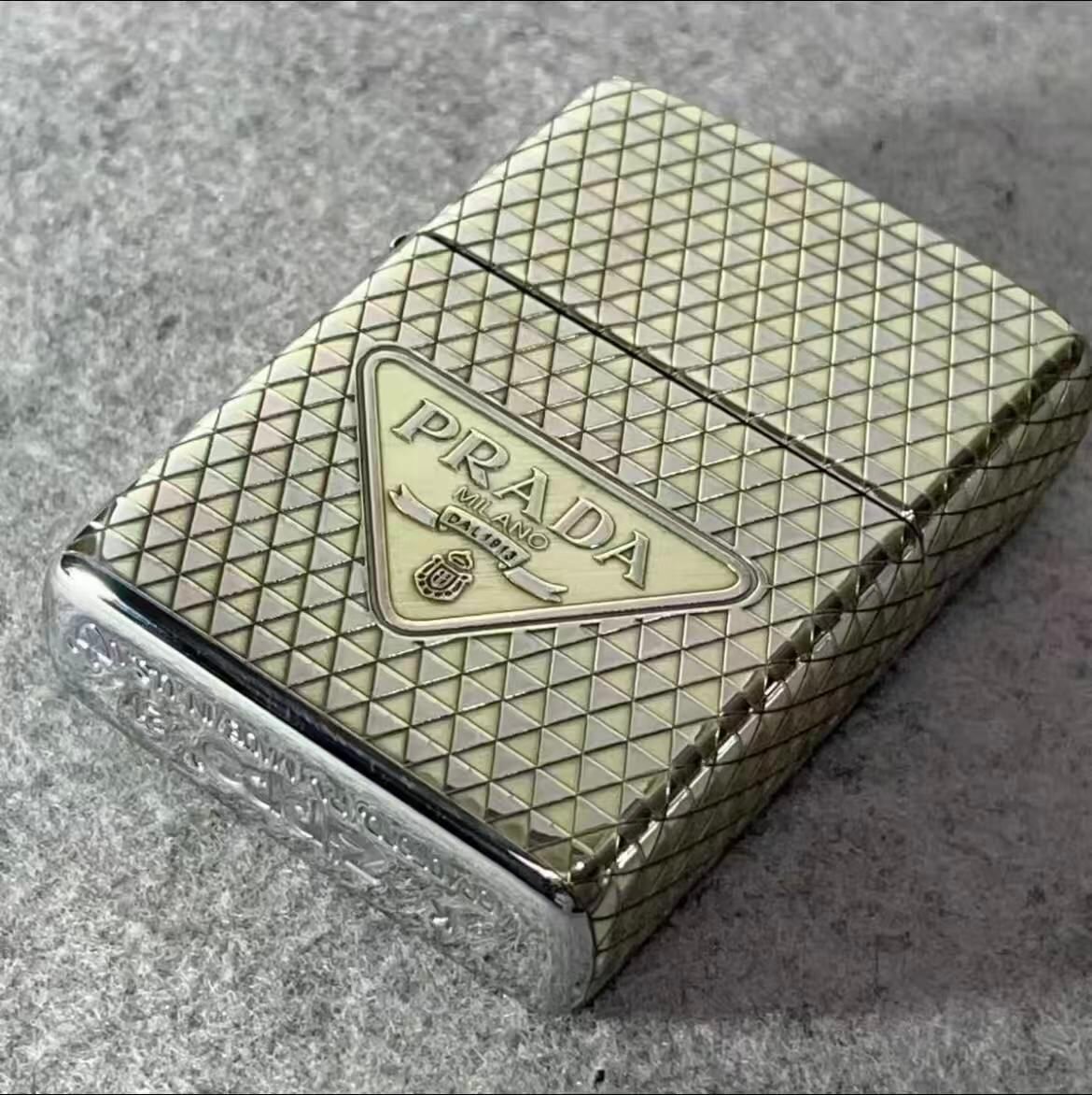 Zippo, в стиле "Сетчатый клетчатый стиль", пустая(без заправки)