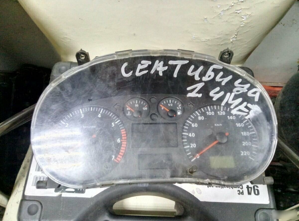 Панель приборов Сеат Ибица 2000 г. в