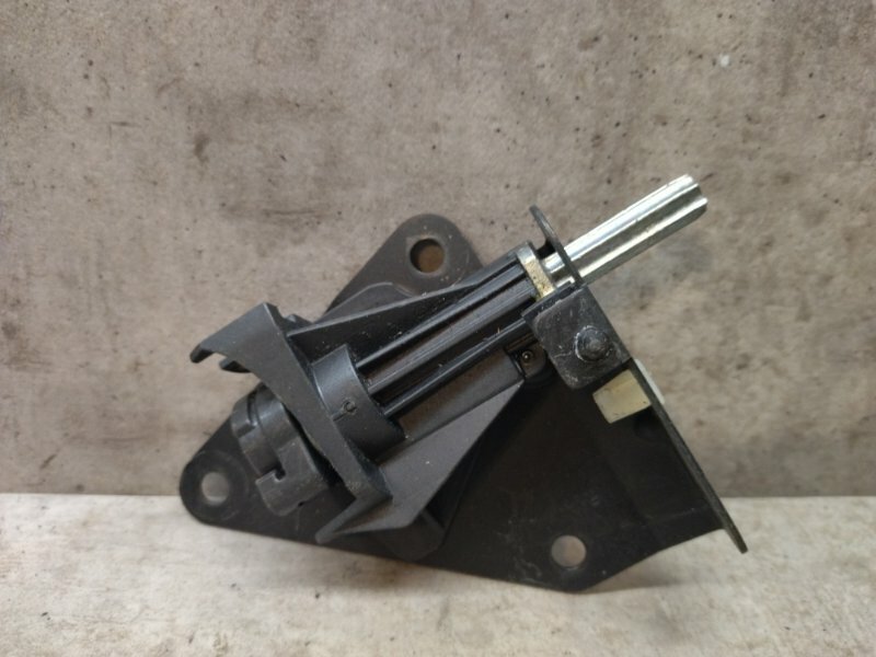 Ручка двери багажника BMW x5 E70 51247162149