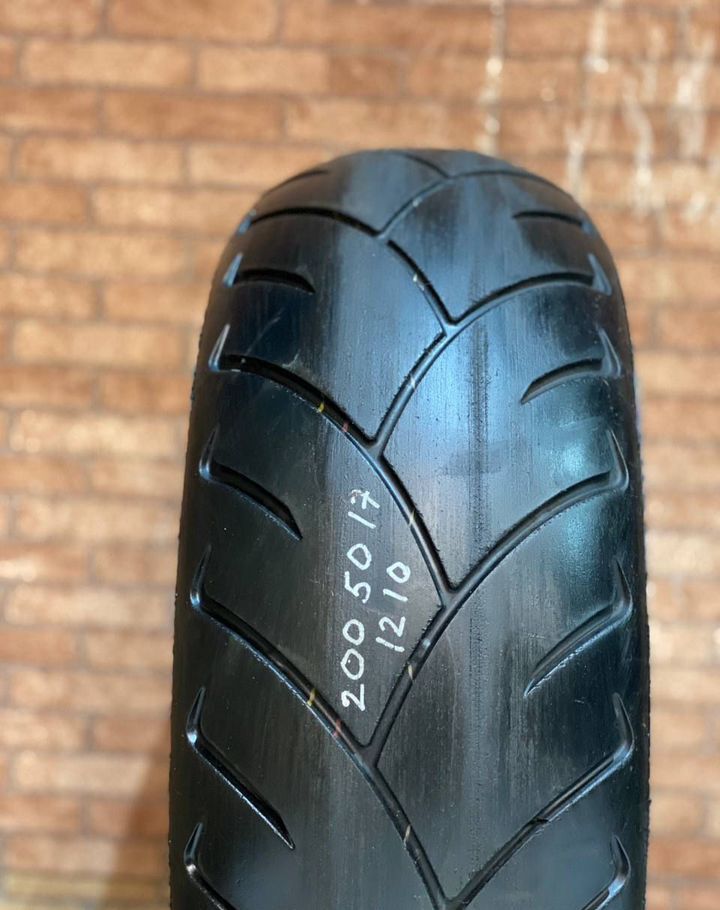 200/50 R17 Dunlop D523 No1210