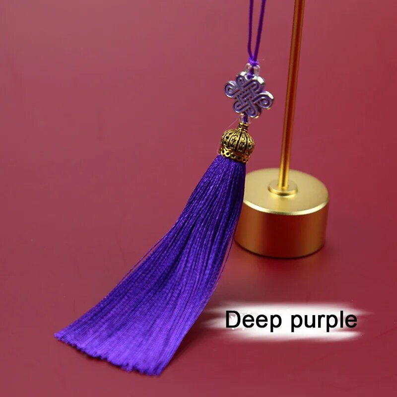 Фиолетовая кисточка Deep purple