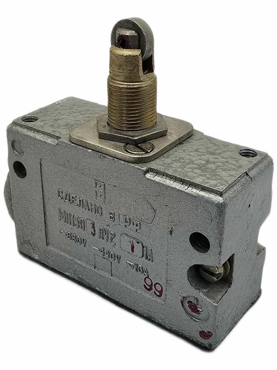 МП1303ЛУ2 исп.1, Микропереключатель с поперечным роликом, 660V, 1A, IP54