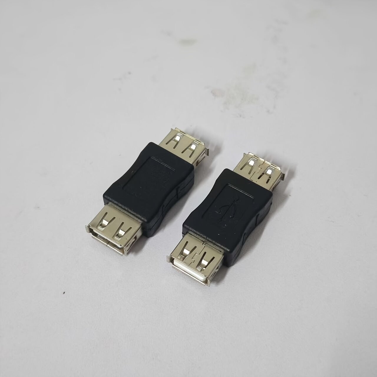 Переходник USB Female to Female (мама-мама), 2 шт, прямой двойной разъем