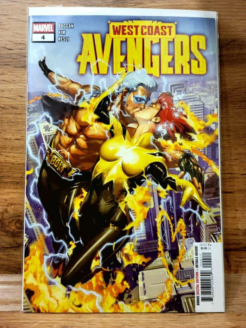 Комикс Avengers #4. Оригинал!