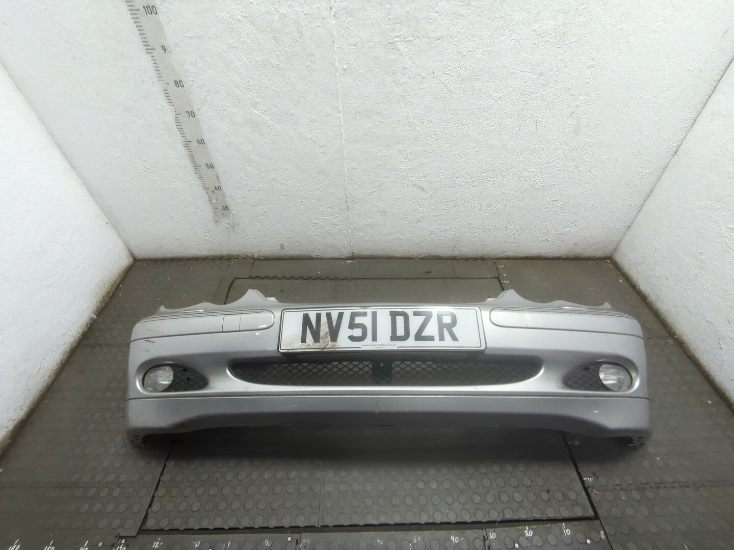 Бампер передний Mercedes C W203 Б/У