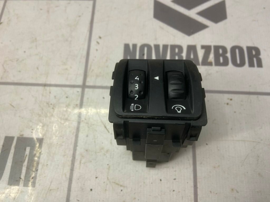 Кнопка корректора фар Renault Fluence 10-17