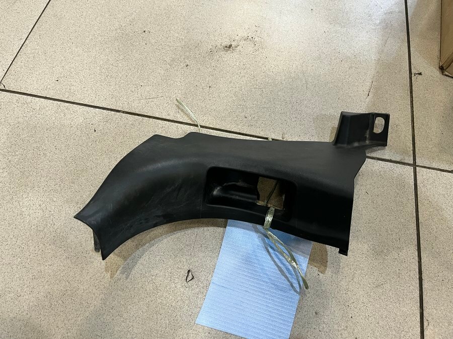 Накладка порога (внутренняя) передняя левая передняя часть от Honda Fit 2001-2008