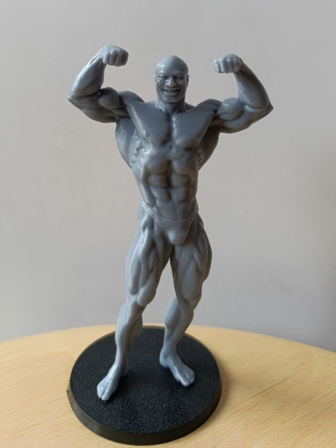 Ли Хейни фигурка статуэтка на подставке / Lee Haney Мистер Олимпия