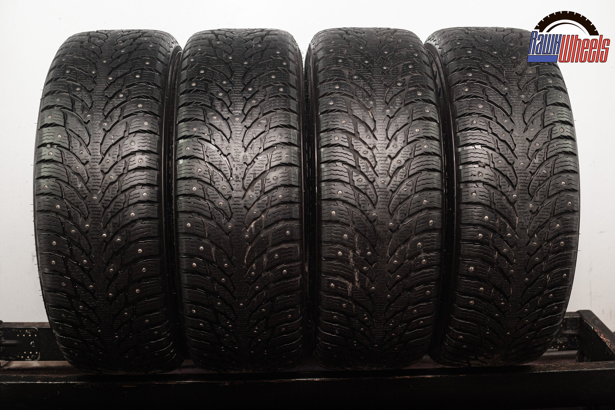 Nokian Tyres Hakkapeliitta 9 SUV 265/60 R18 114T