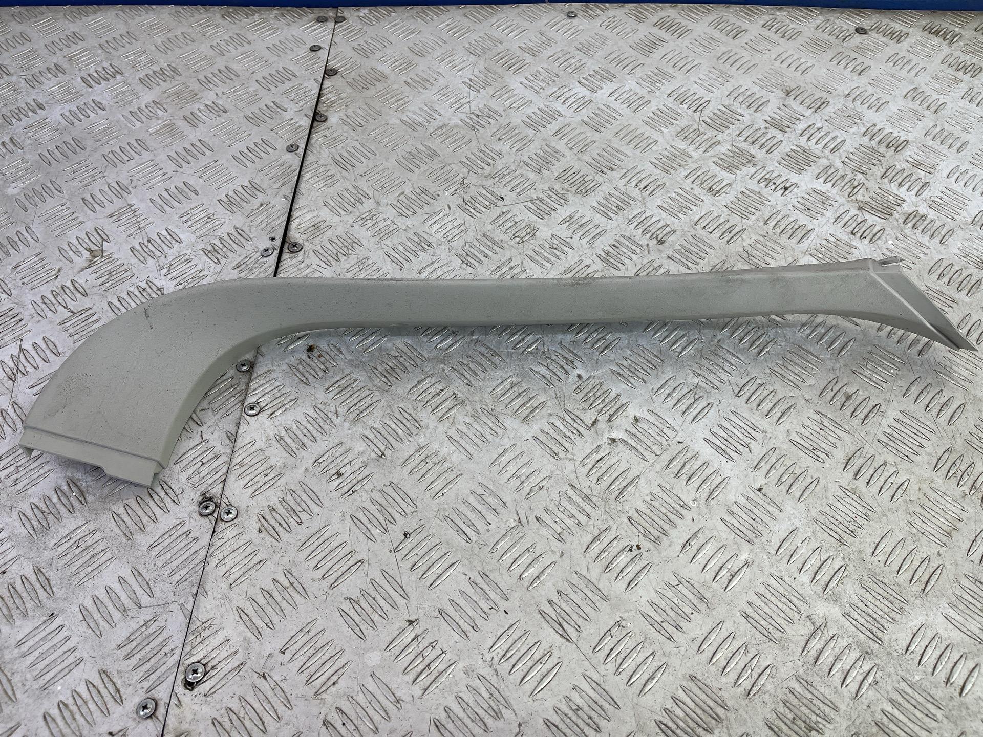 Обшивка крышки багажника Ford Focus 2 (2004 - 2008) 4M51A42907A