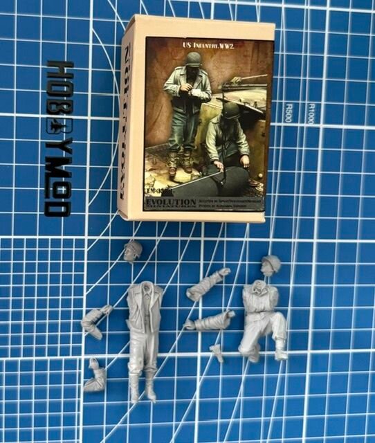 EM-35191 Фигурка для самостоятельной росписи 1:35 US Infantry . WW2