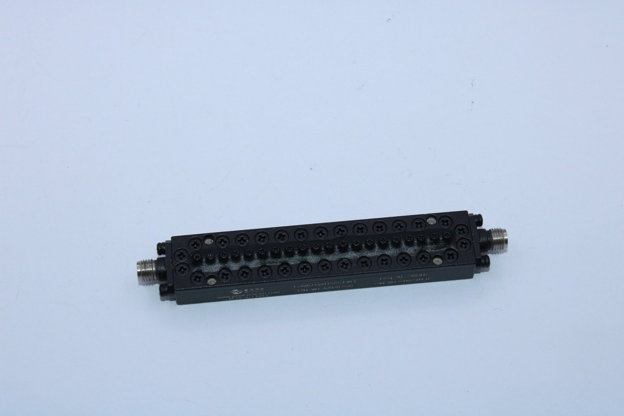 Band Pass Filter From 20~40GHz OBP-30000-20000 With 2.92mm-Female Connectors
