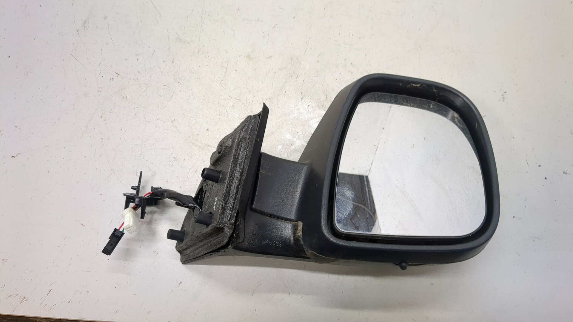 Зеркало боковое правое Citroen Berlingo Б/У