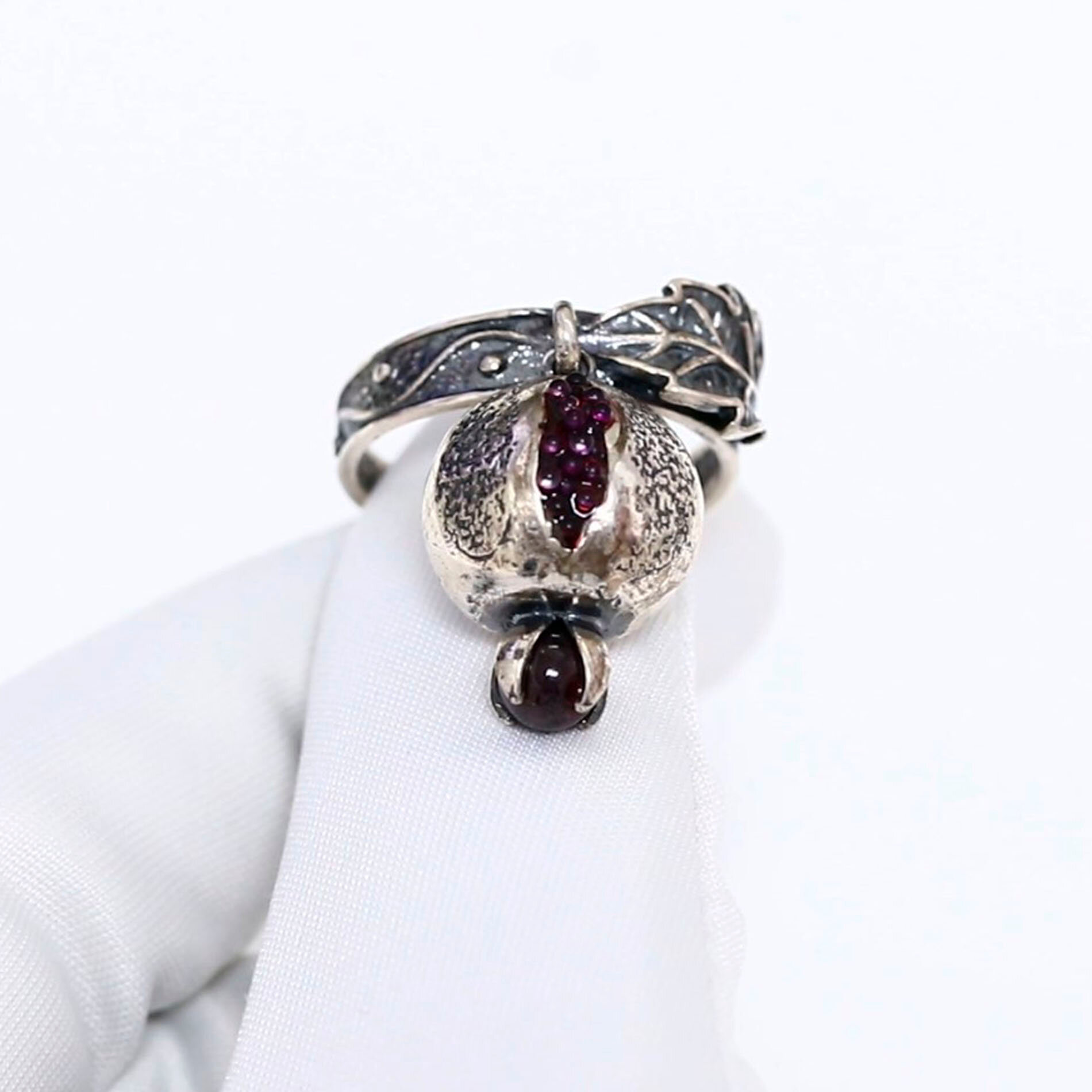 Кольцо, серебро, 925 проба, родирование, гранат