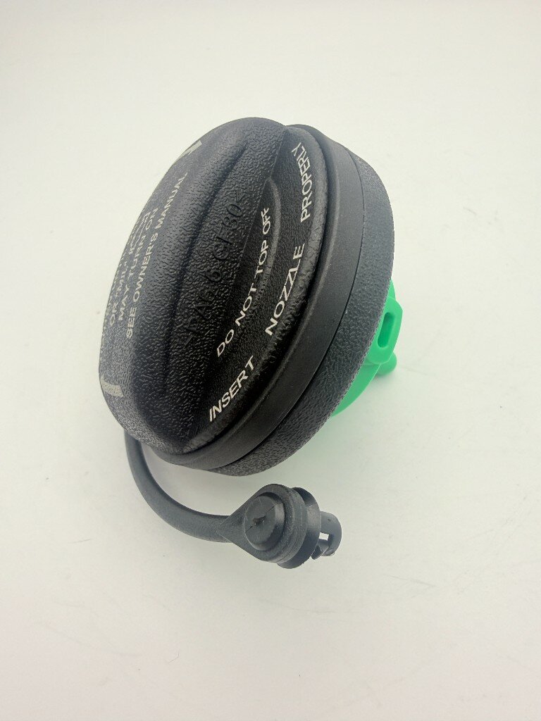 Крышка бензобака 5C0201550T Volkswagen Golf 7 Jetta 6 2012-2020