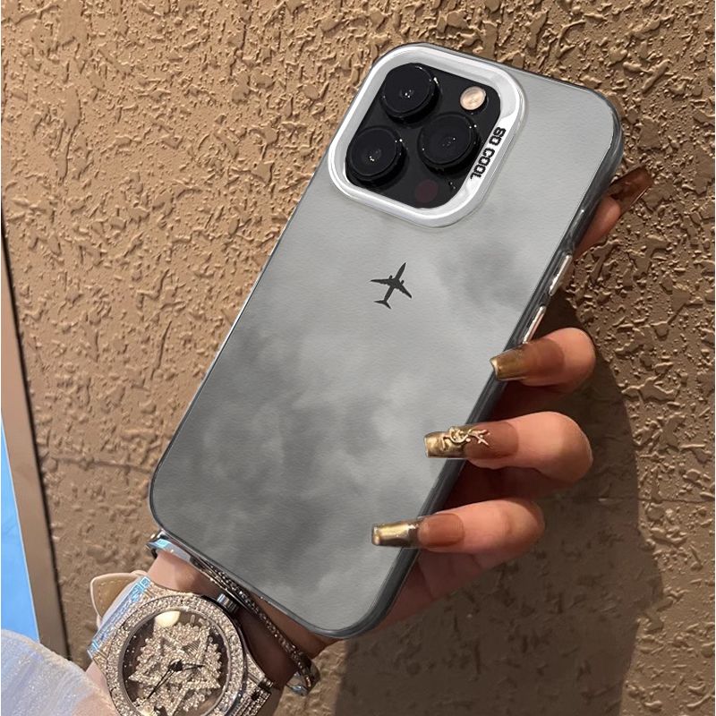 Чехол на Aйфон 16 Про Макс / IPHONE 16 PRO MAX белый стильный, с амортизацией с принтом самолета, противоударный
