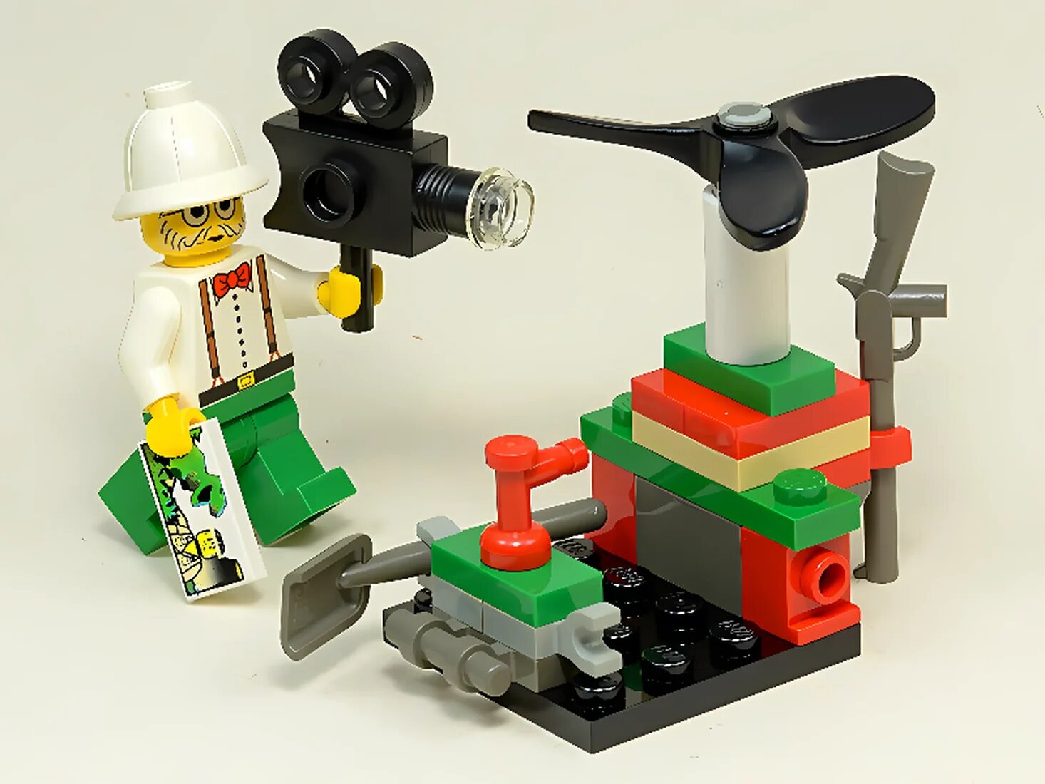 Конструктор Lego Adventurers 5904 Мини вертолет искателей приключений