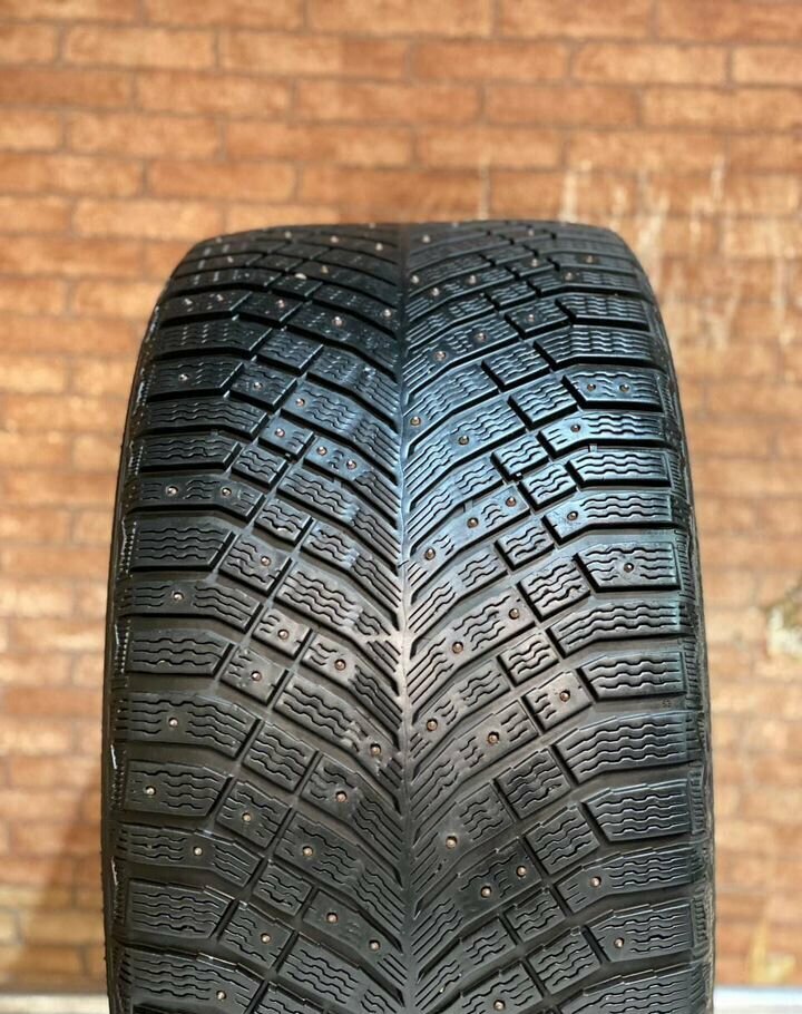 MICHELIN X-Ice North 4 SUV 305/40 R20