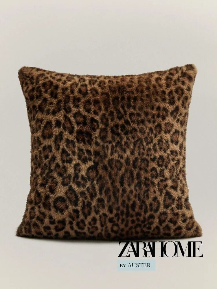 ZARA HOME Наволочка декоративная 45x45 см 1 шт коричневый