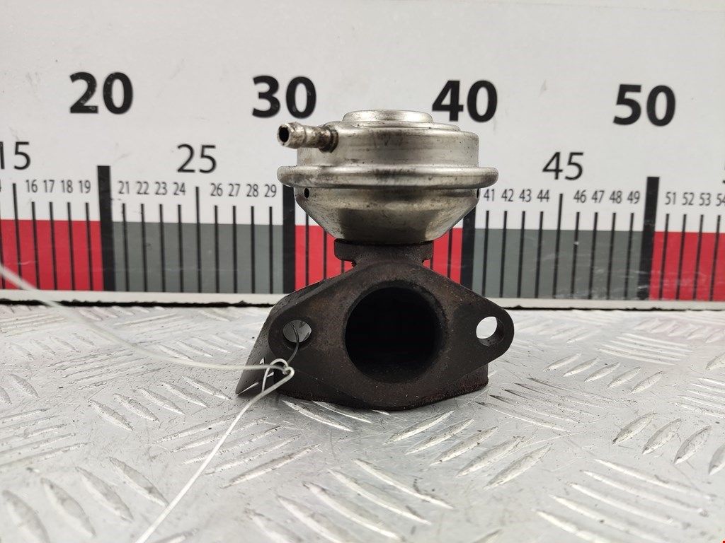 Клапан ЕГР EGR / 1607428 72167505 059131503 для Volkswagen Passat 5 GP (с пробегом)