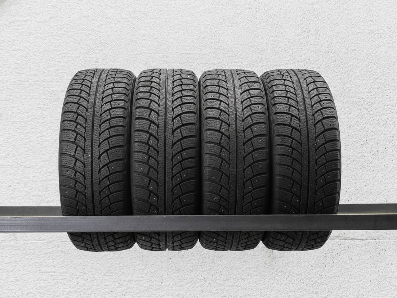 Зимние шины шипованные Matador Sibir Ice 2 195/55 R16 35% износ TSB049367