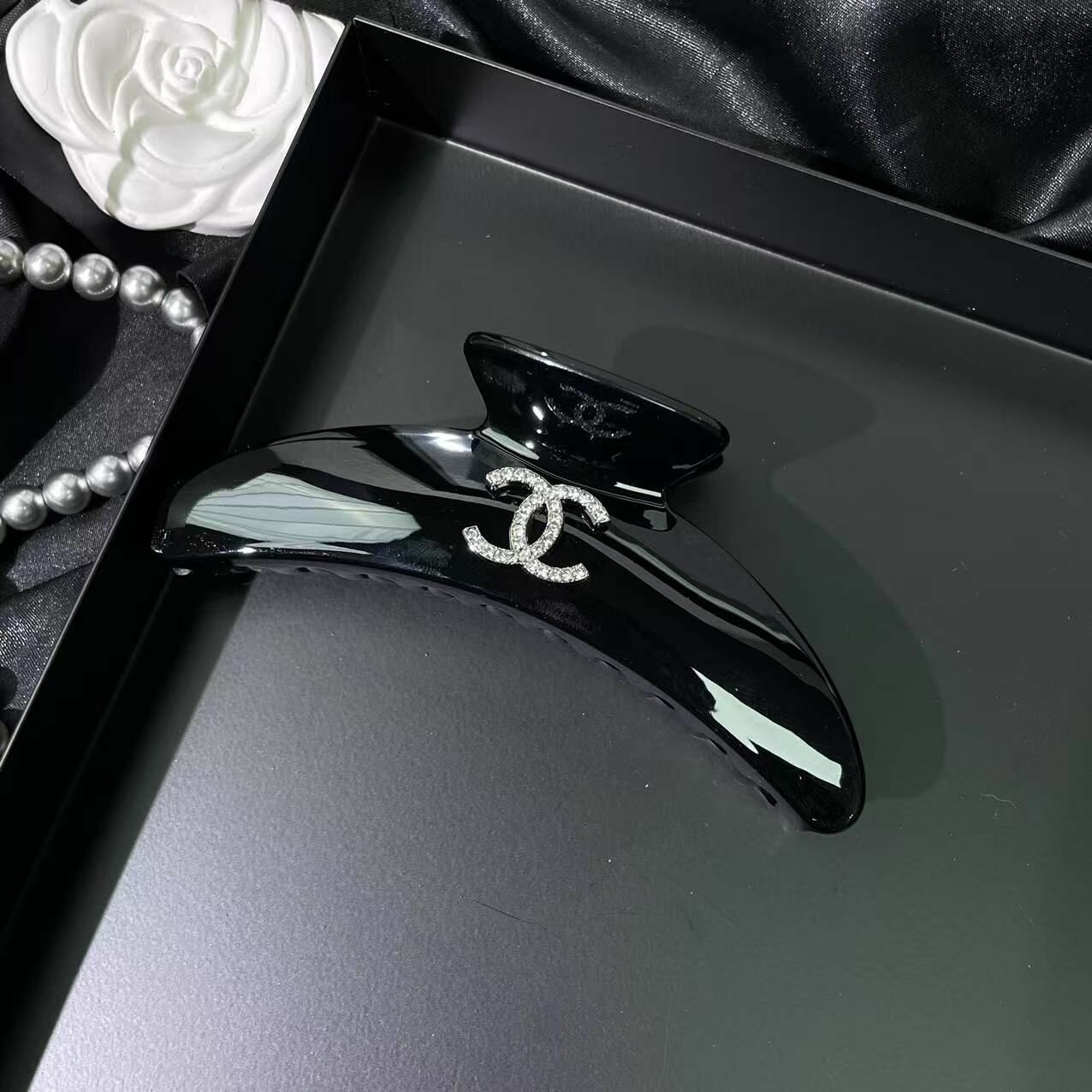 Chanel Заколка для волос 1 шт. заколка штука