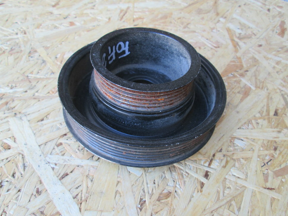 Шкив коленвала 4M5G6B321 Ford Fiesta, C-Max, Focus, Mondeo 1.6 б/у