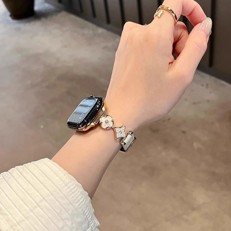 Biaodaige Кожаный ремешок для Apple Watch Series 10 11 9 8 7 2 3 45 46 мм с четырехлистным клевером розового золота