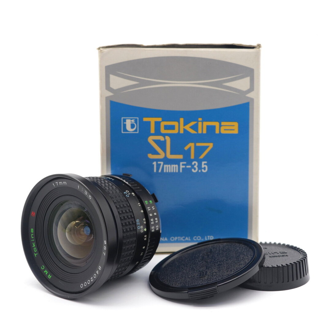 Объектив Tokina RMC 17mm f/3.5 Minolta MD в упаковке