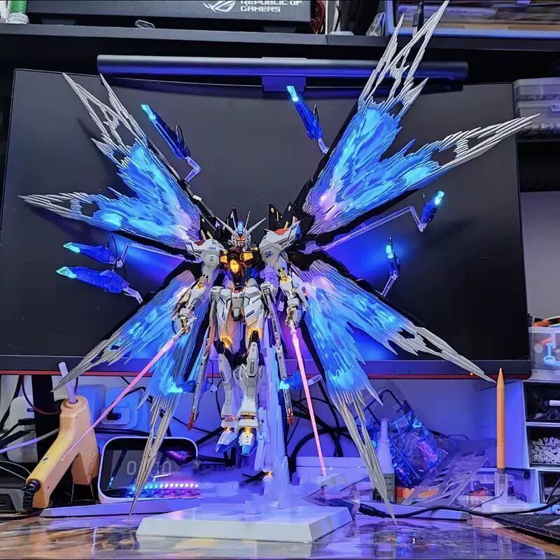 Желание Gundam Фигурка Сборная Модель Мобильное Ядро Слепая Коробка Игрушка Свобода Гандам 2.0 Стандартная