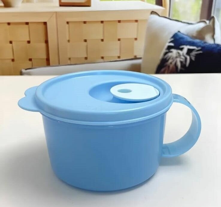 Контейнер-кружка для СВЧ "Новая волна" (460мл.) голубая. Tupperware