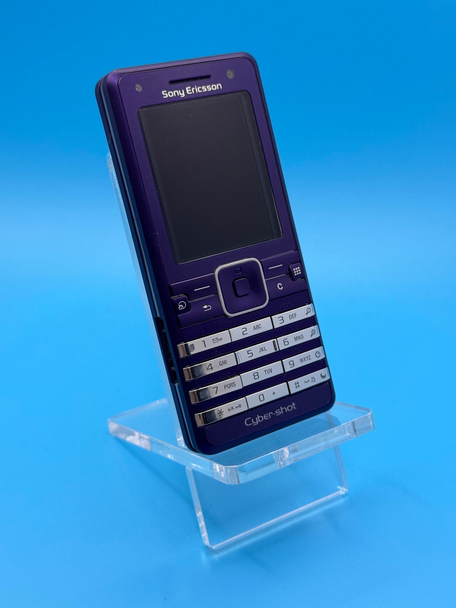 Мобильный телефон Sony Ericsson K770i