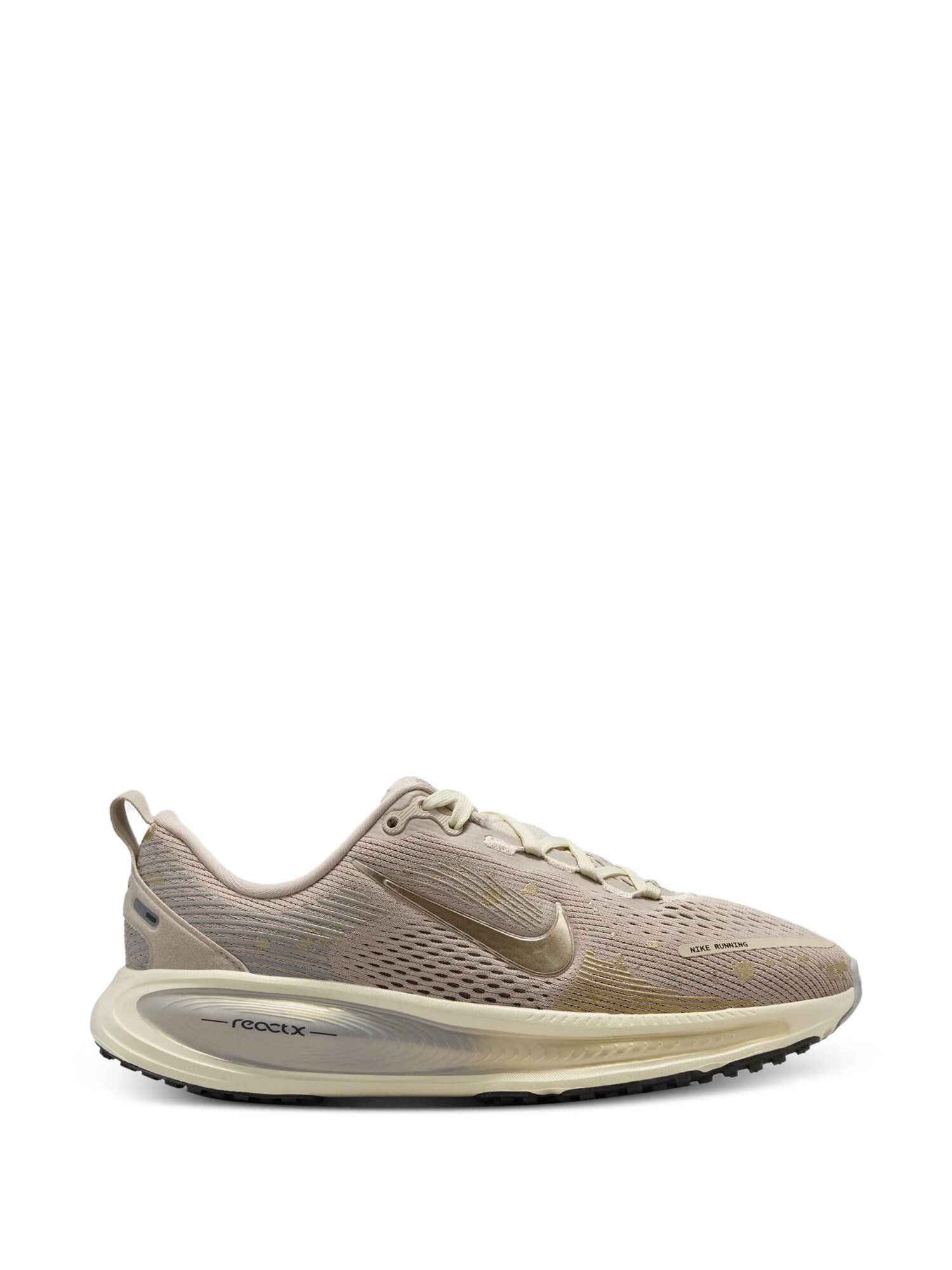 Кроссовки Vomero 18 sneakers