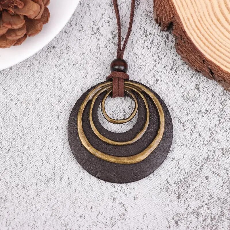 Ожерелье из искусственной кожи с подвеской Coffee