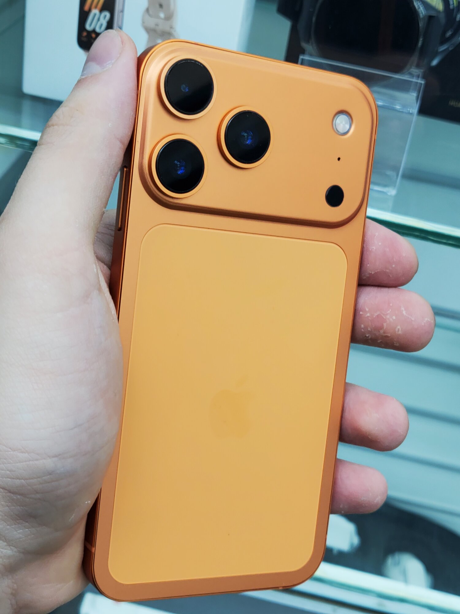 IPhone XR в корпусе 17 PRO, 256ГБ, оранжевый