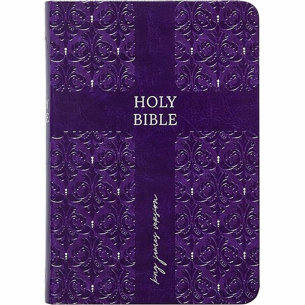 KJV Holy Bible: Amethyst (Purple), Compact Larger Print (8-pt.) Thumb Indexed, Faux Leather, King James Version Reprinted books