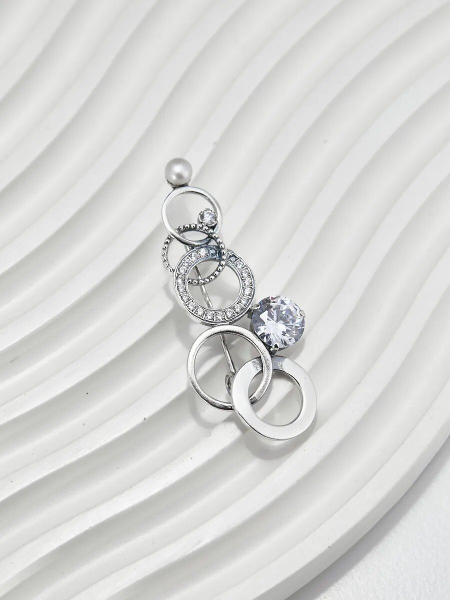Брошь, серебро, 925 проба, фианит