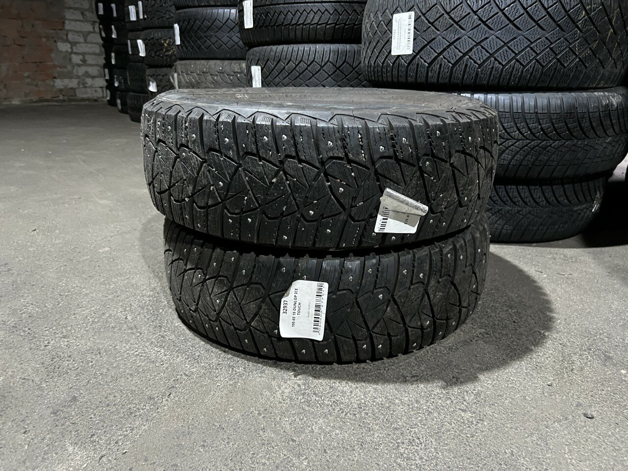 Шины Dunlop Ice Touch 195/65R15 95T