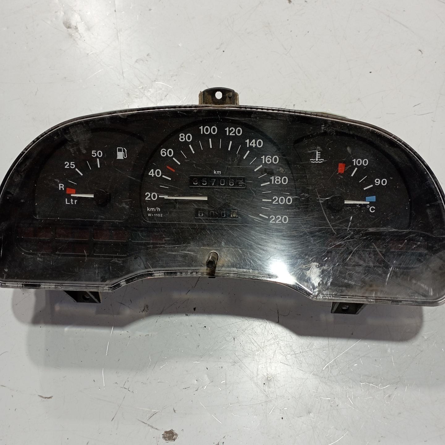 Панель приборов (щиток) Opel Astra F (1991 - 1994) 81117814