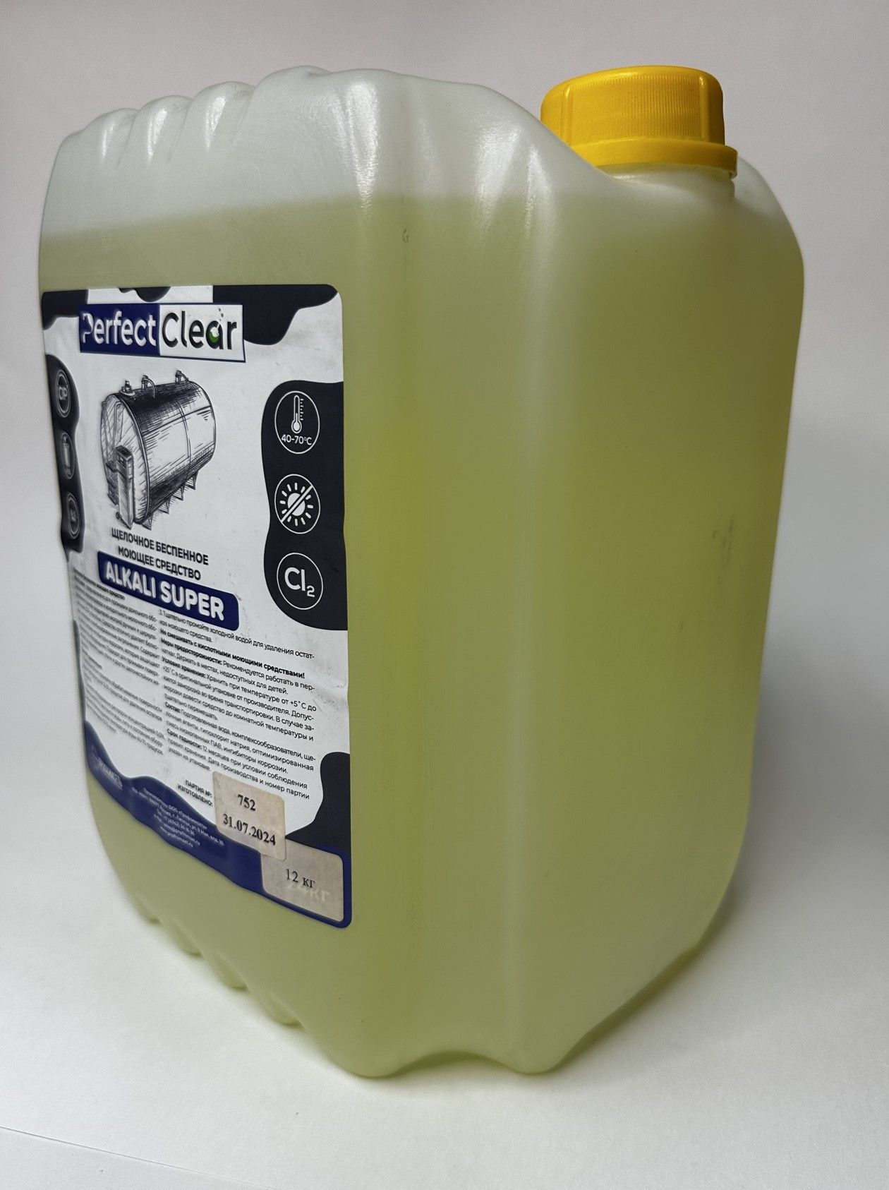 Щелочное моющее средство ALKALI SUPER (12 кг) для доильного оборудования
