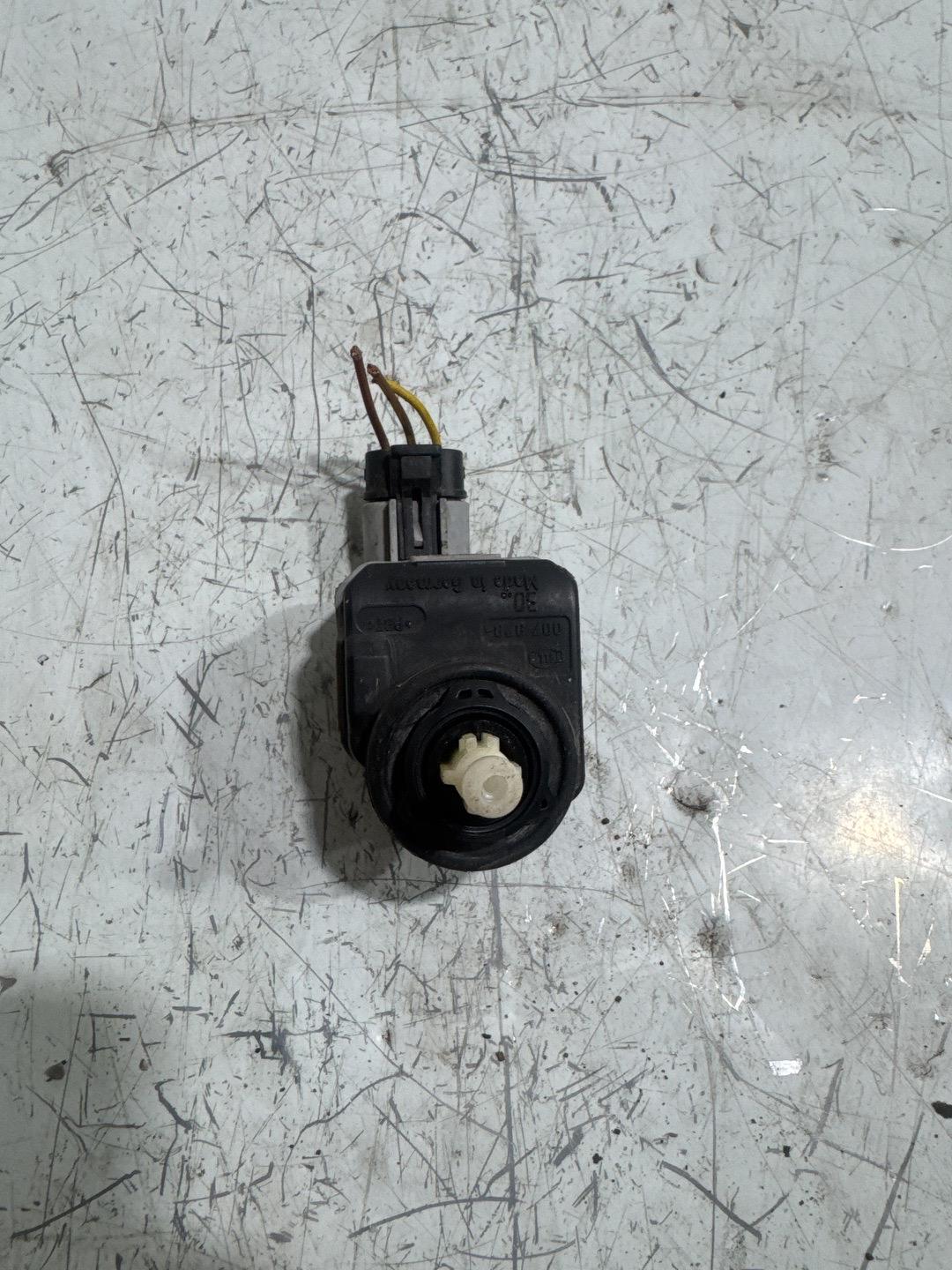 Корректор фар Opel Astra G (1998 - 2009) 90090665