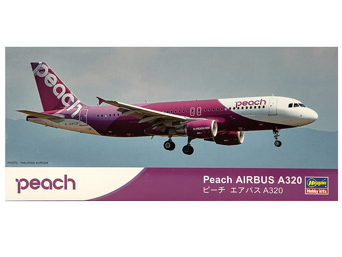Сборная модель. Пассажирский самолет PEACH AVIATION A320 1:200 10741