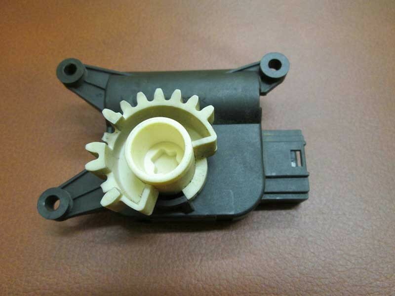 Моторчик заслонки отопителя 1K0907511D Audi, Seat, Skoda, VW б/у
